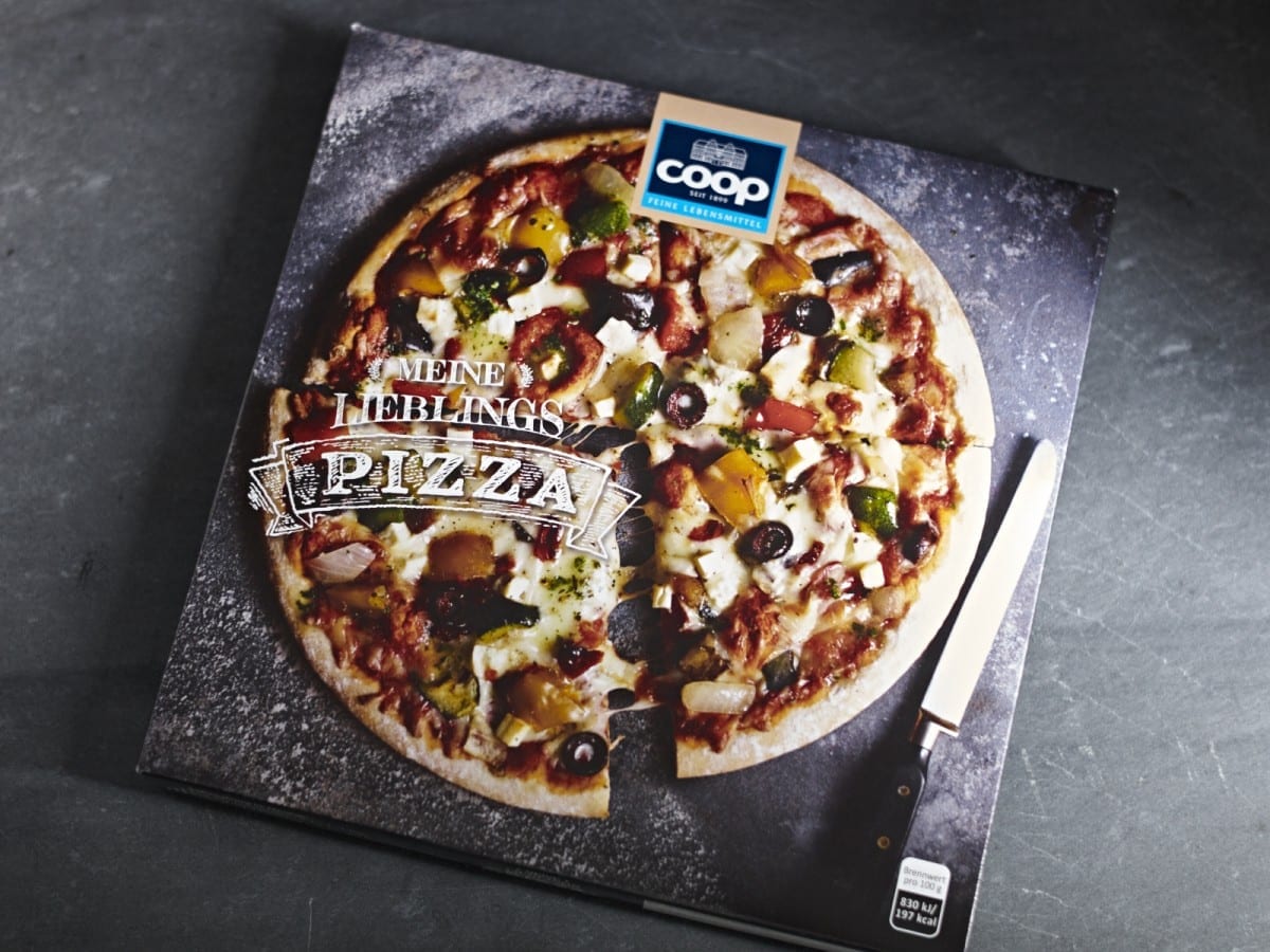 Coop Packaging for pizzas and granolas and ice cream cookies.